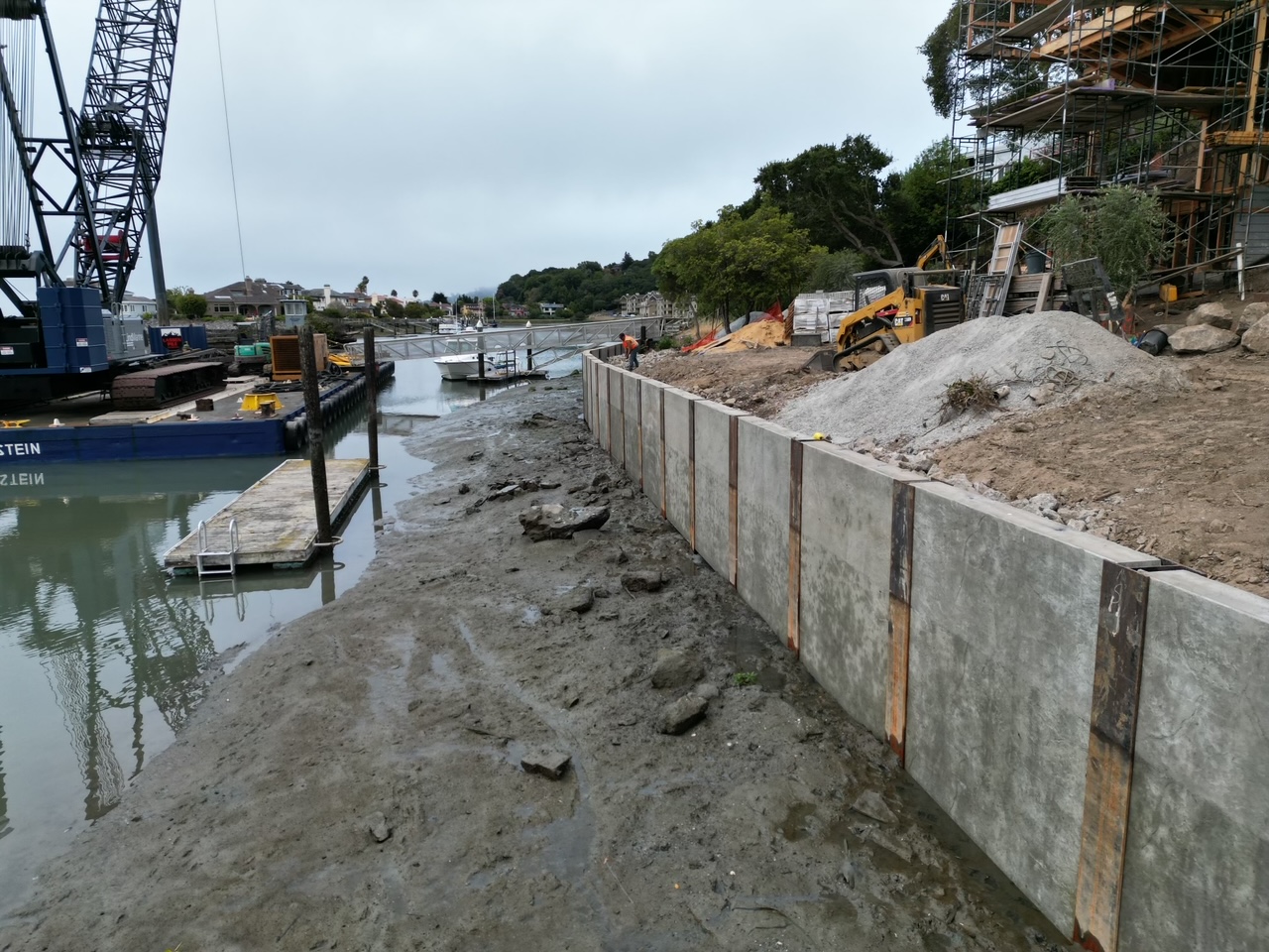 Marine Services: Marine Construction - Lind Marine